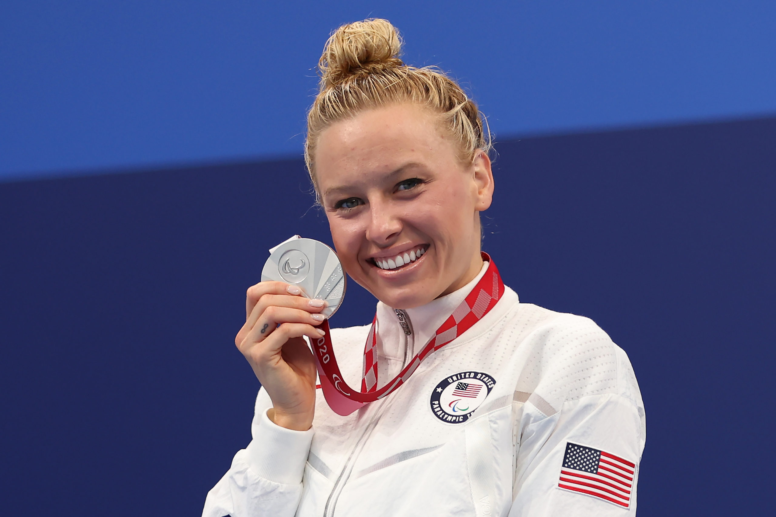 Jessica Long adds to medal haul as Morgan Stickney takes gold in 400m ...