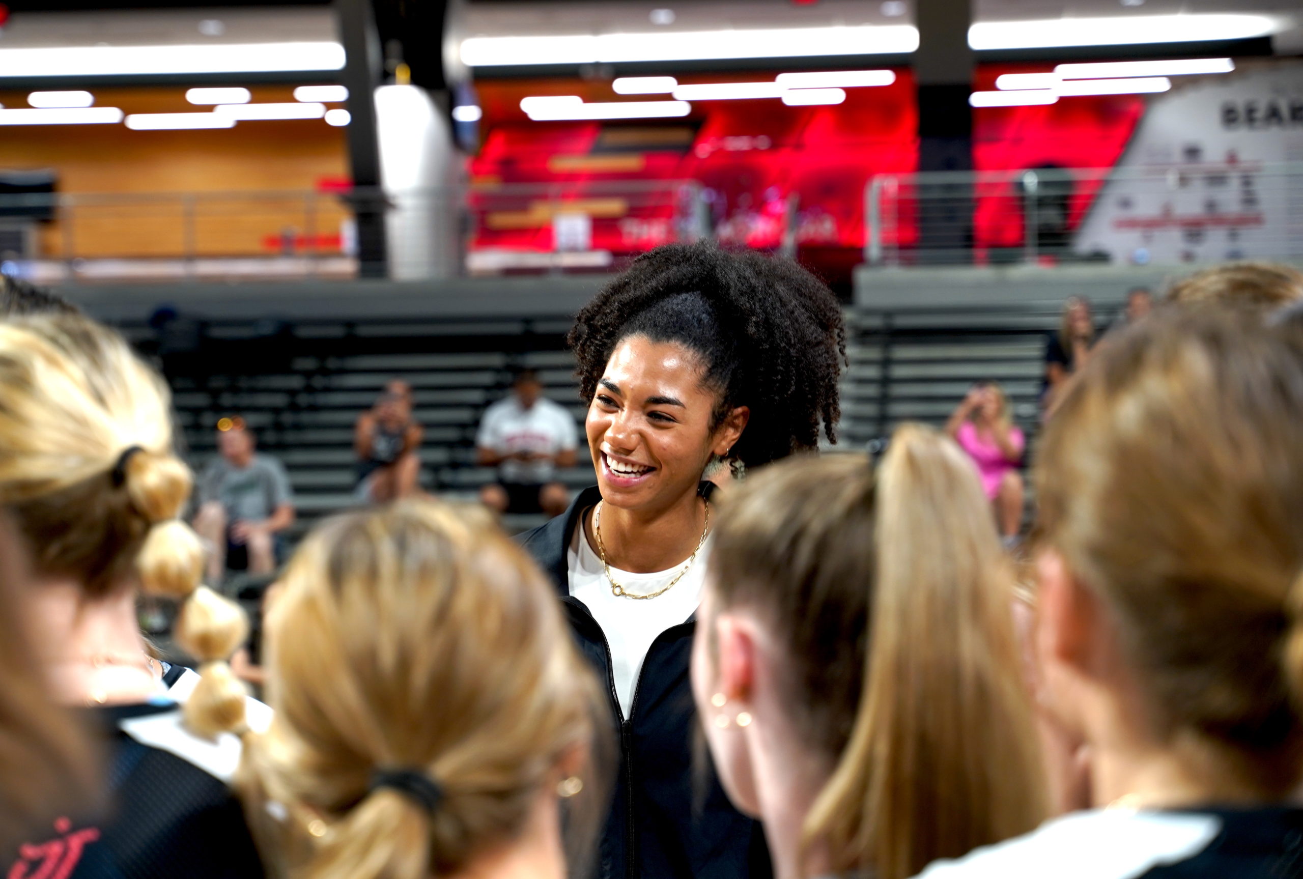 Jordan Thompson inspires the next wave of Cincinnati volleyball stars ...