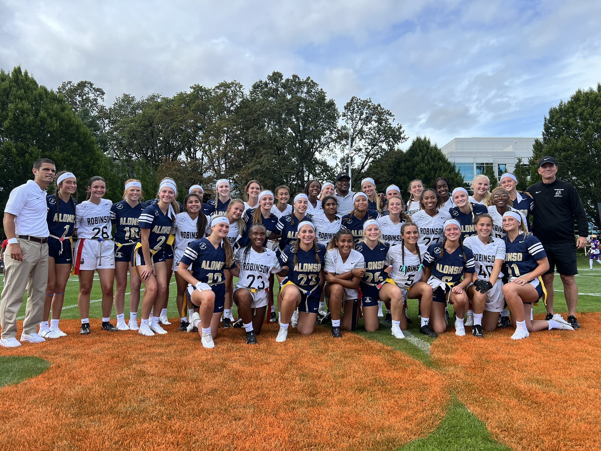 Robinson tops Alonso 12-6 at inaugural Nike Kickoff Classic - Just ...