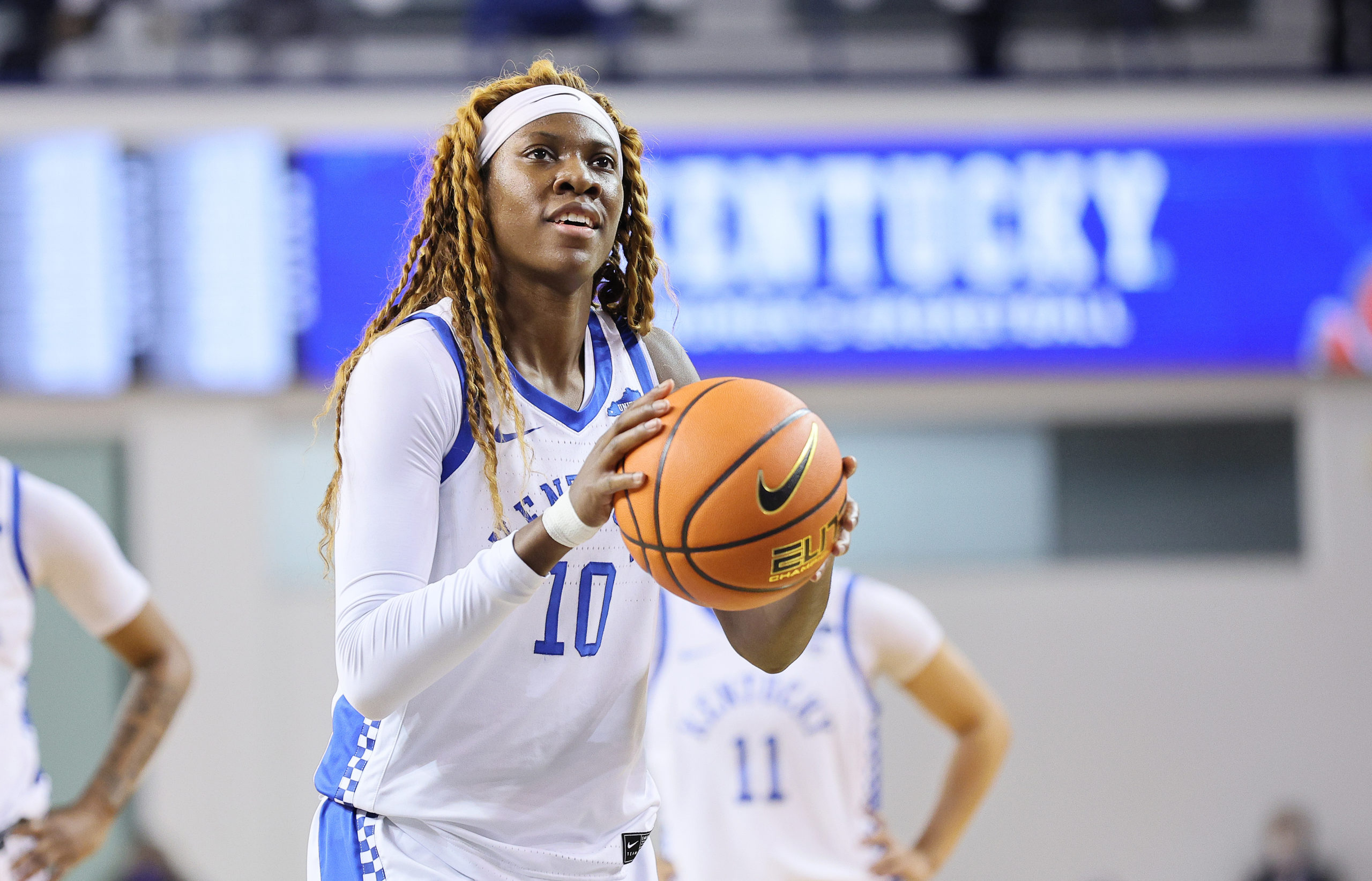 The quiet resilience of Kentucky superstar Rhyne Howard - Just Women's ...