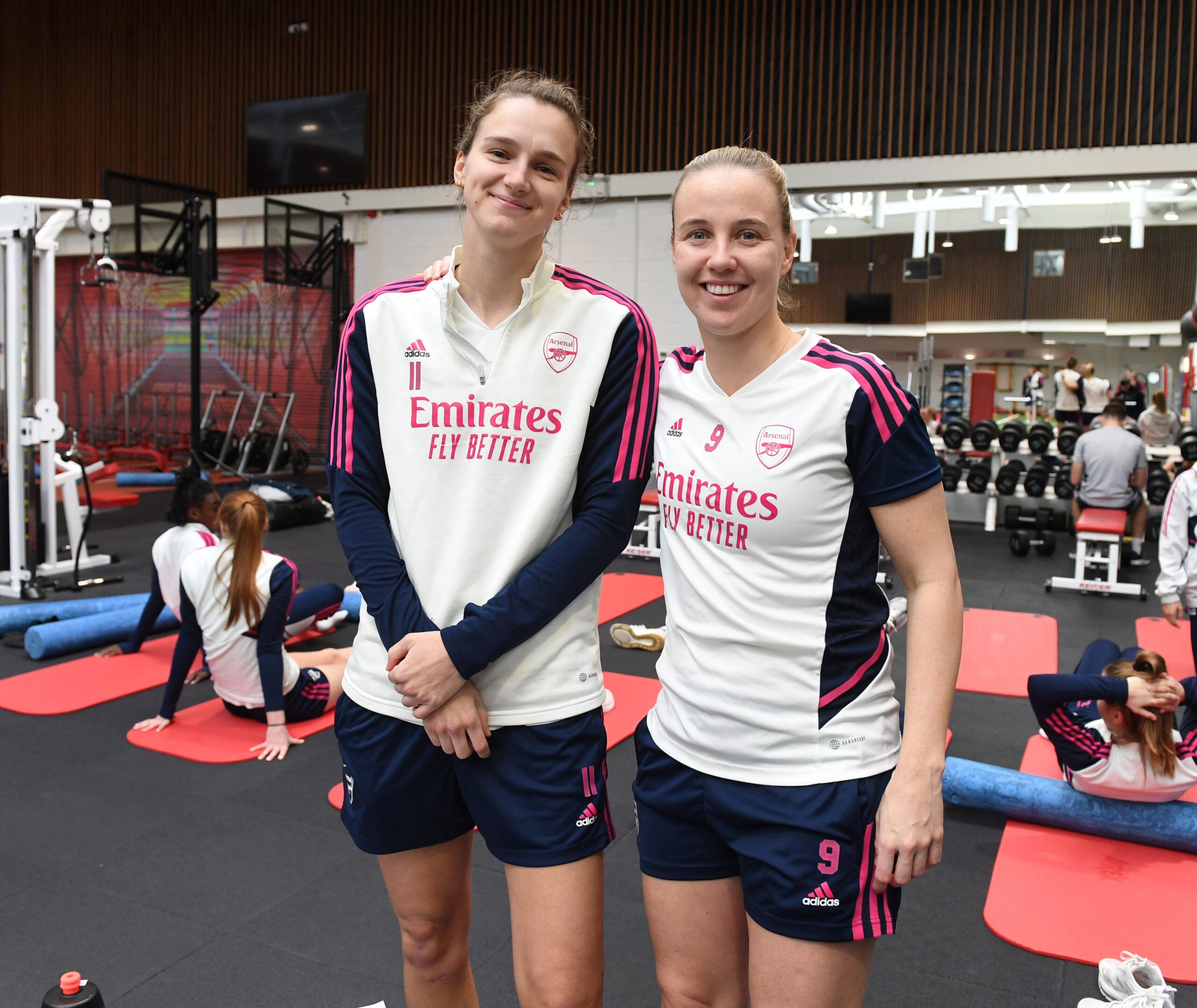 Beath Mead and Vivianne Miedema to work with FIFA on ACL research ...