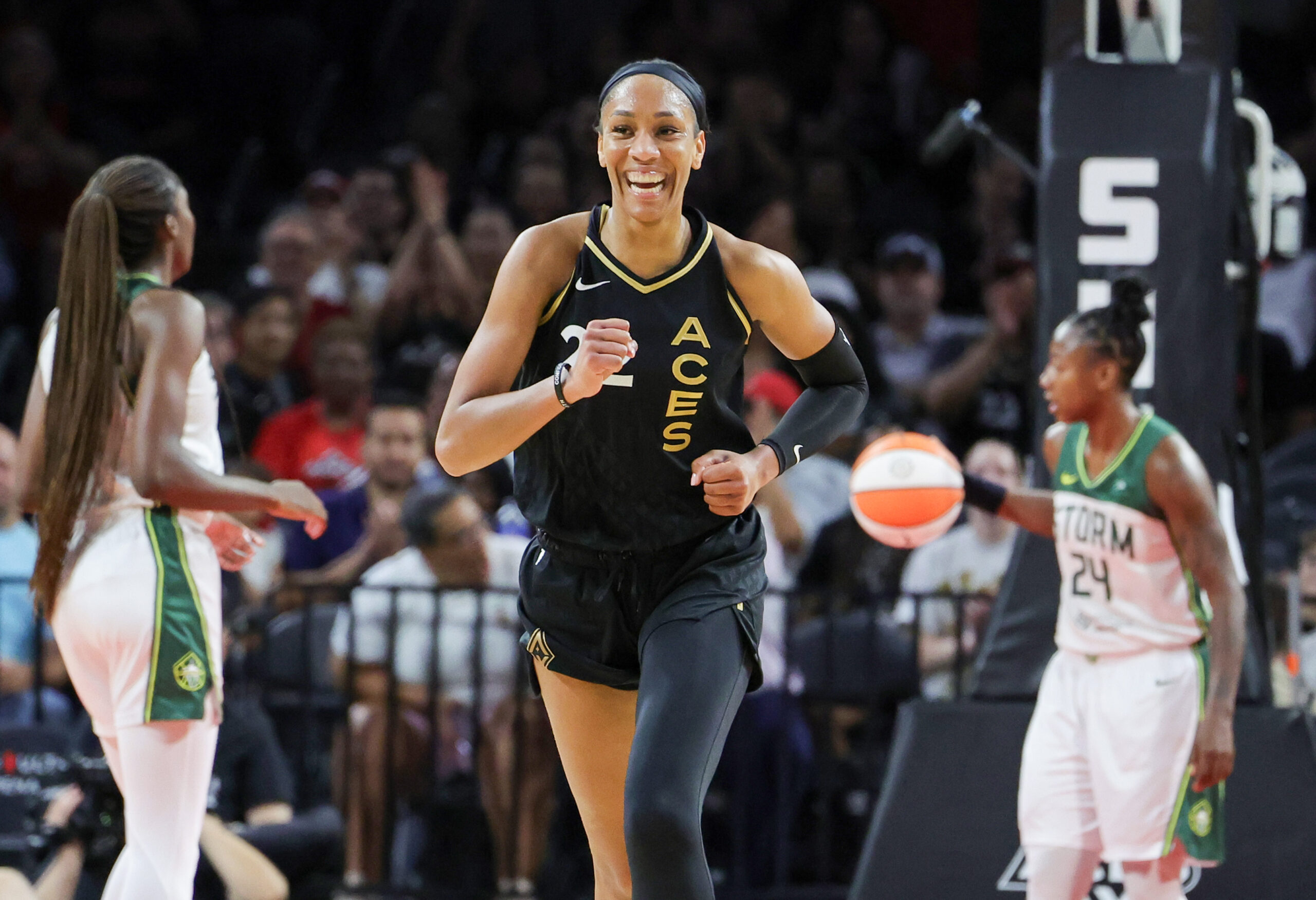 A’ja Wilson shows off ‘it factor’ in another historic showing for Aces ...