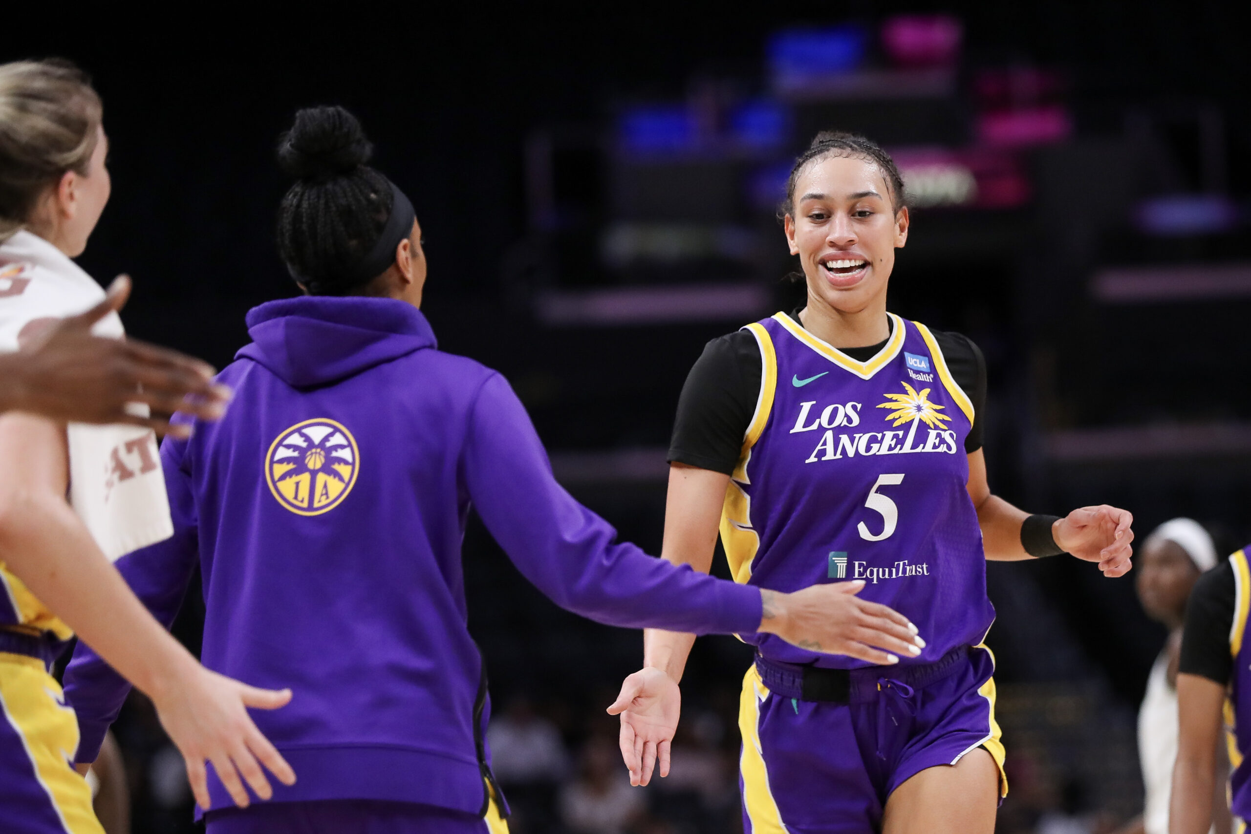 Sparks coach praises ‘working mother’ Dearica Hamby after Aces ...
