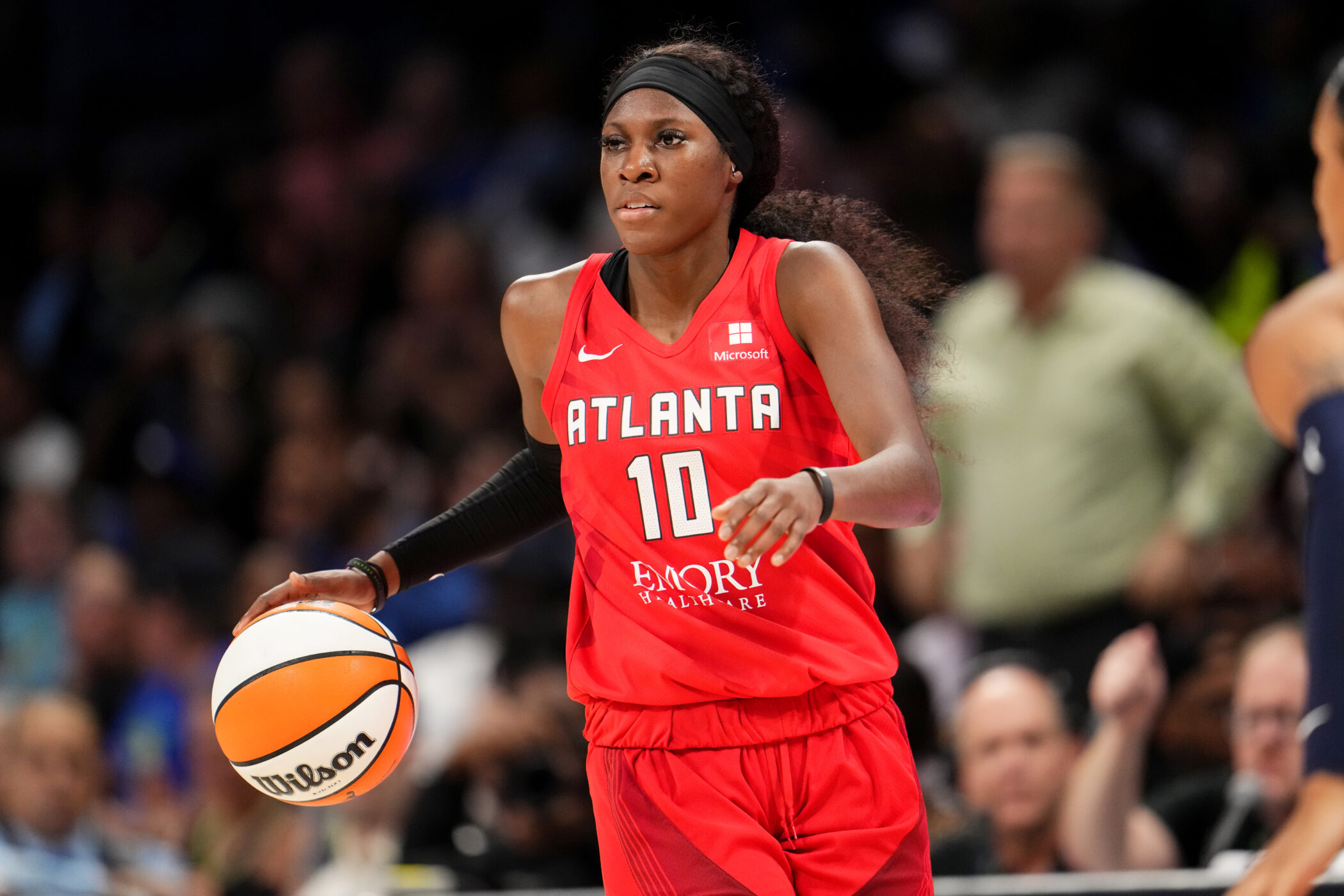 Rhyne Howard starts coaching career with Florida in WNBA offseason ...