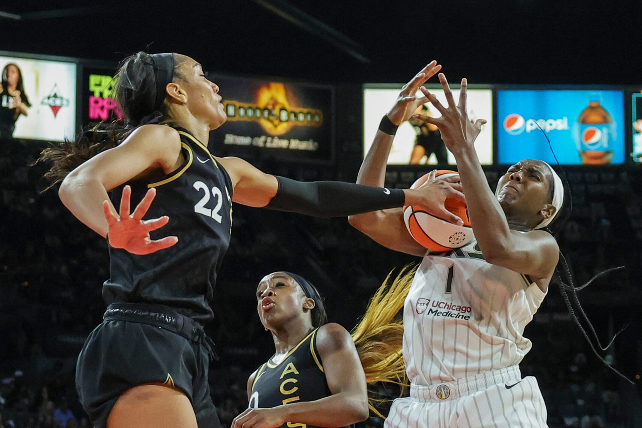 A’ja Wilson wins second consecutive WNBA Defensive Player of the Year ...
