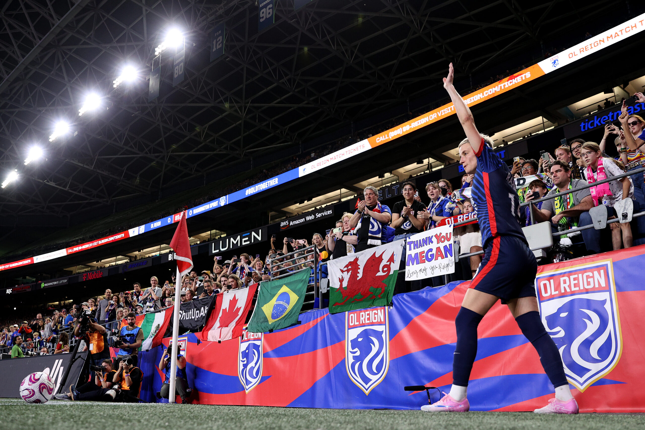 OL Reign set NWSL attendance record in Rapinoe’s final home game - Just ...