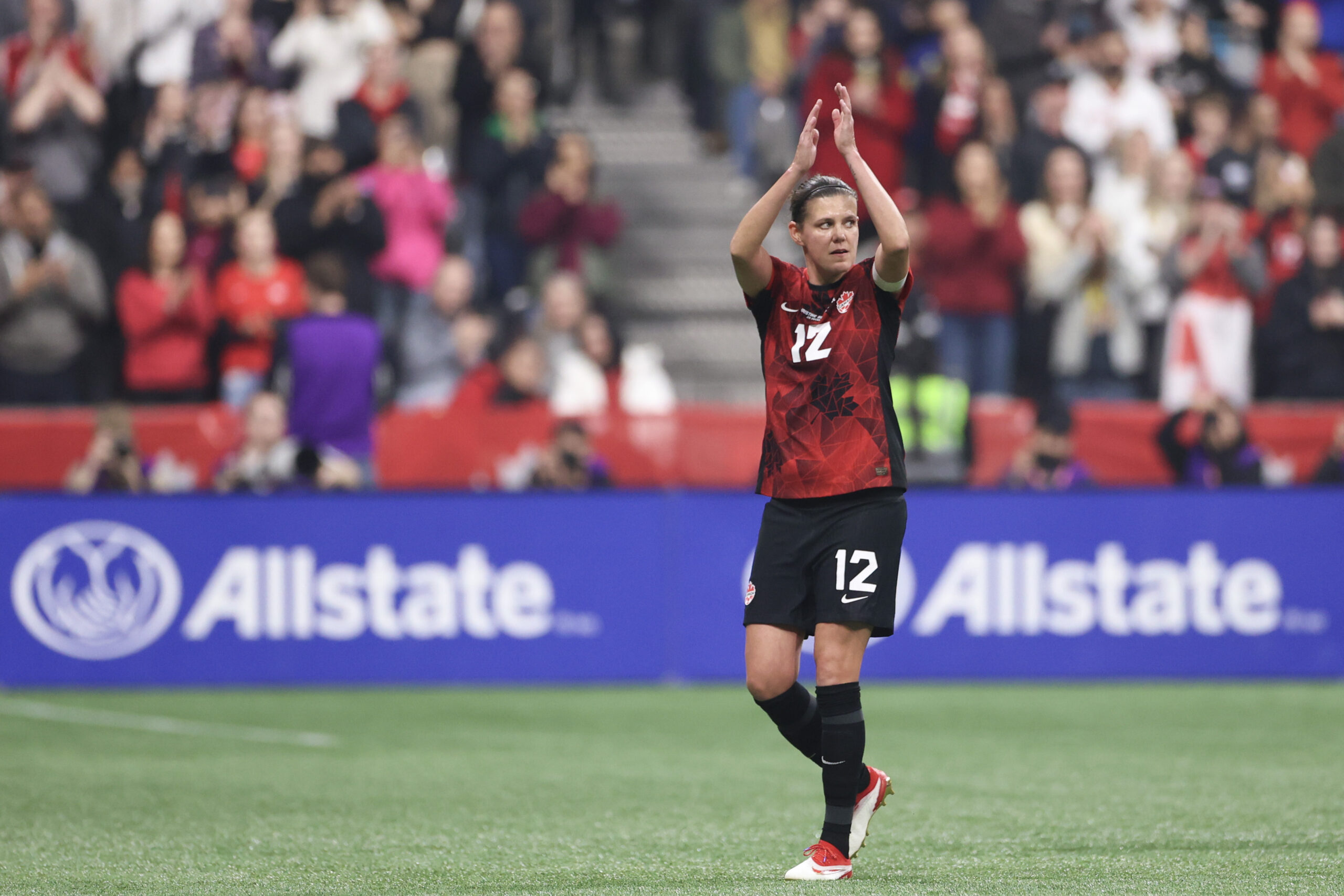 Canada bids emotional farewell to ‘irreplaceable’ Christine Sinclair ...
