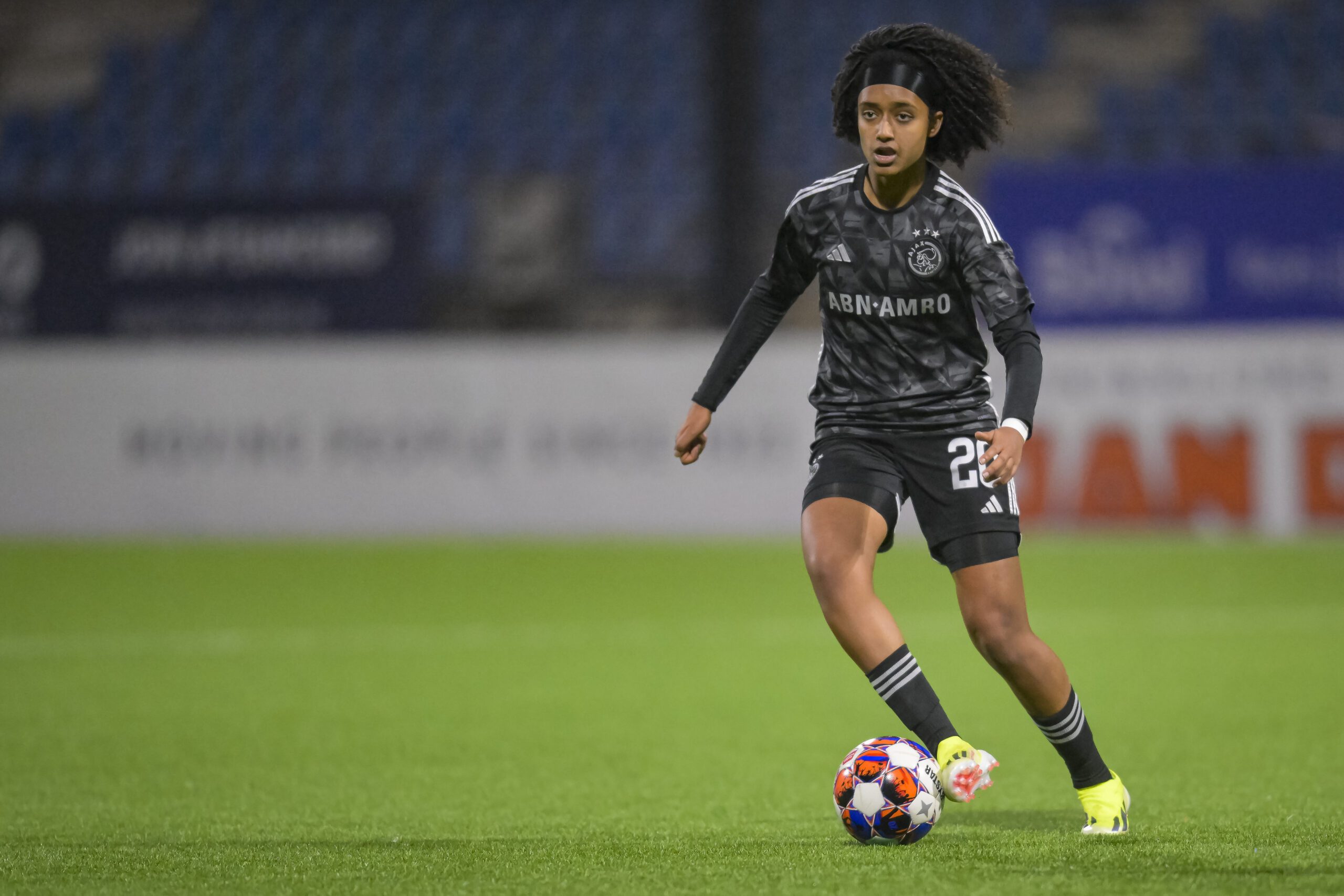 Emma Hayes calls dual national USWNT prospect 'exceptional' - Just ...