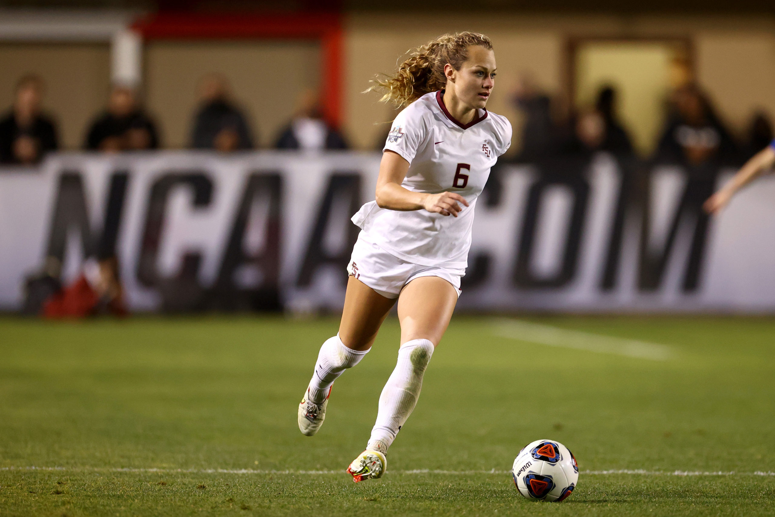 Likely No. 1 pick Jaelin Howell enters NWSL College Draft - Just Women ...
