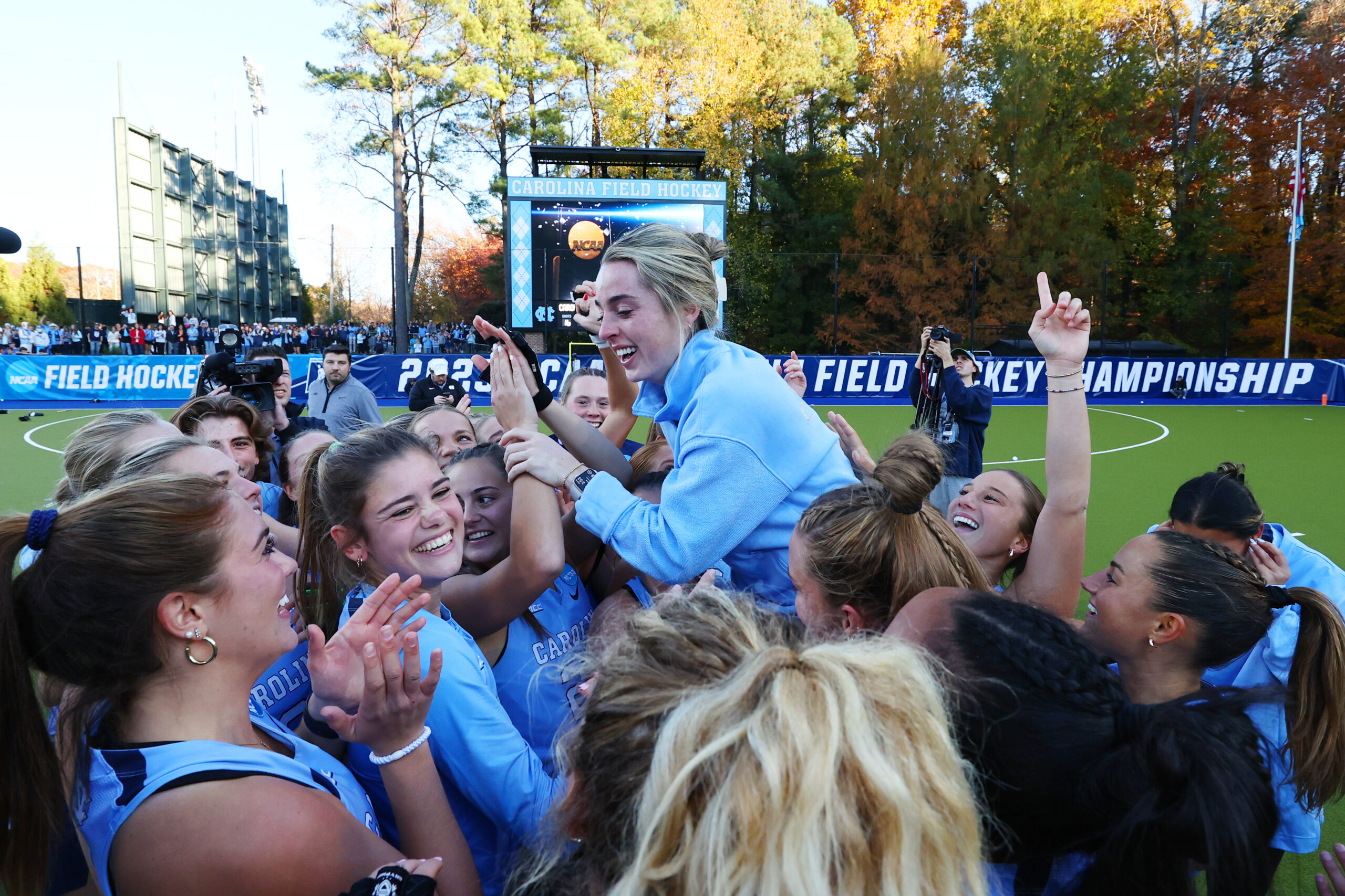 UNC wins NCAA field hockey title behind 23-year-old coach Erin Matson ...