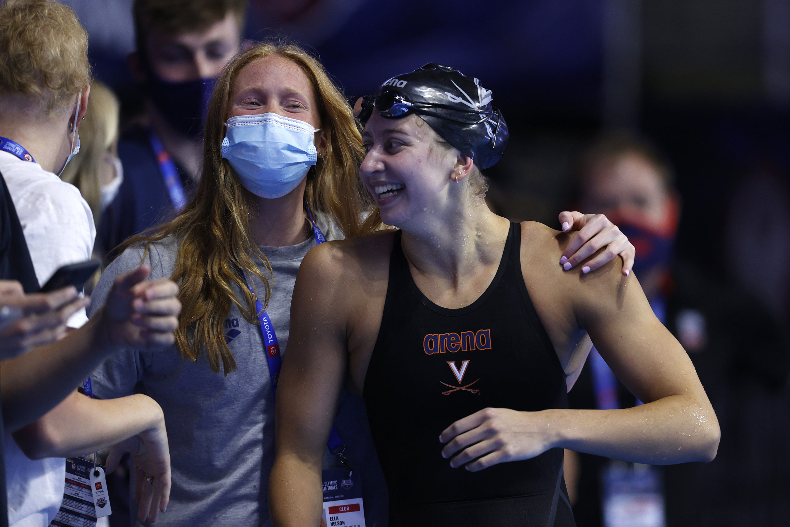 Virginia sets NCAA, American record in 200 freestyle relay - Just Women ...