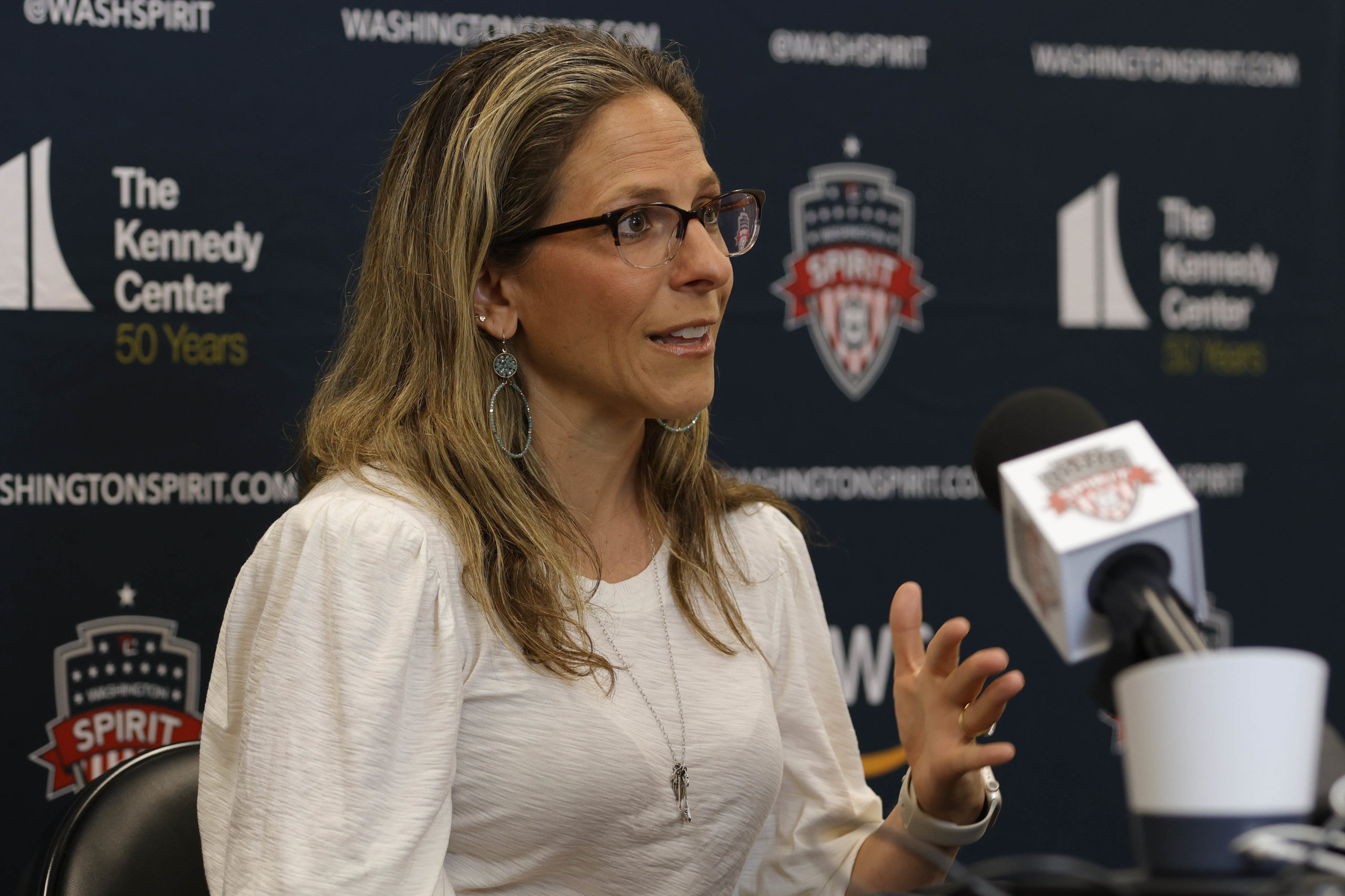 NWSL commissioner: League expects 5-10 bids for two 2024 expansion ...