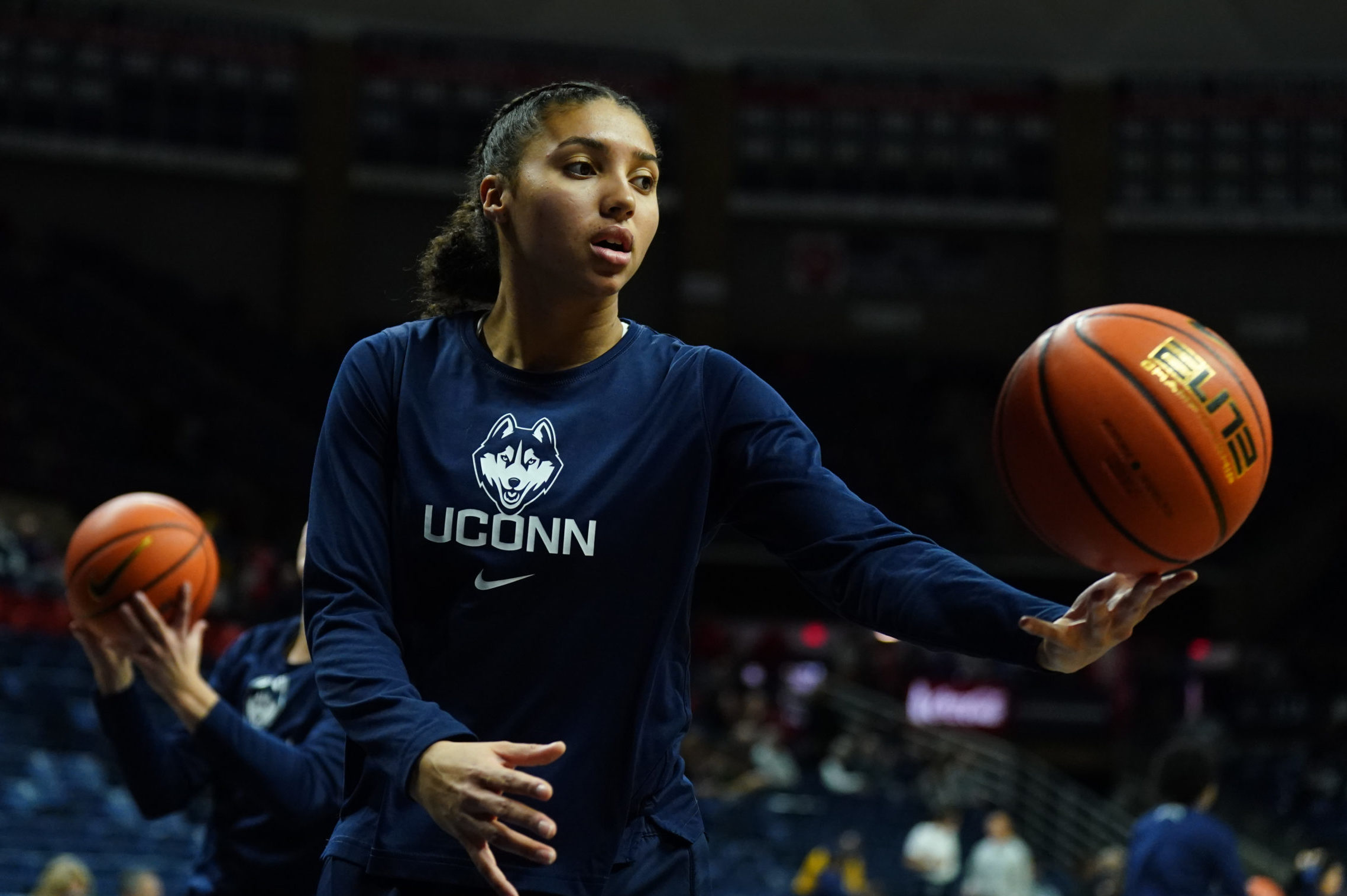 UConn returns to court with Aaliyah Edwards, maybe Azzi Fudd - Just ...