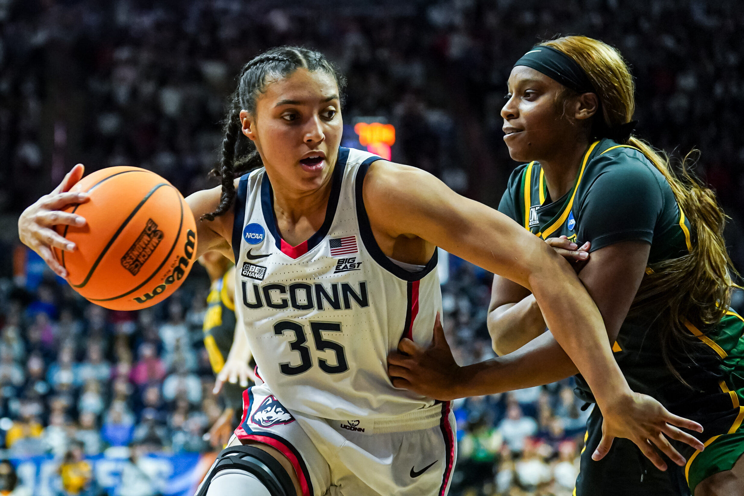UConn wants Azzi Fudd to stop overthinking and play ‘free’ - Just Women ...