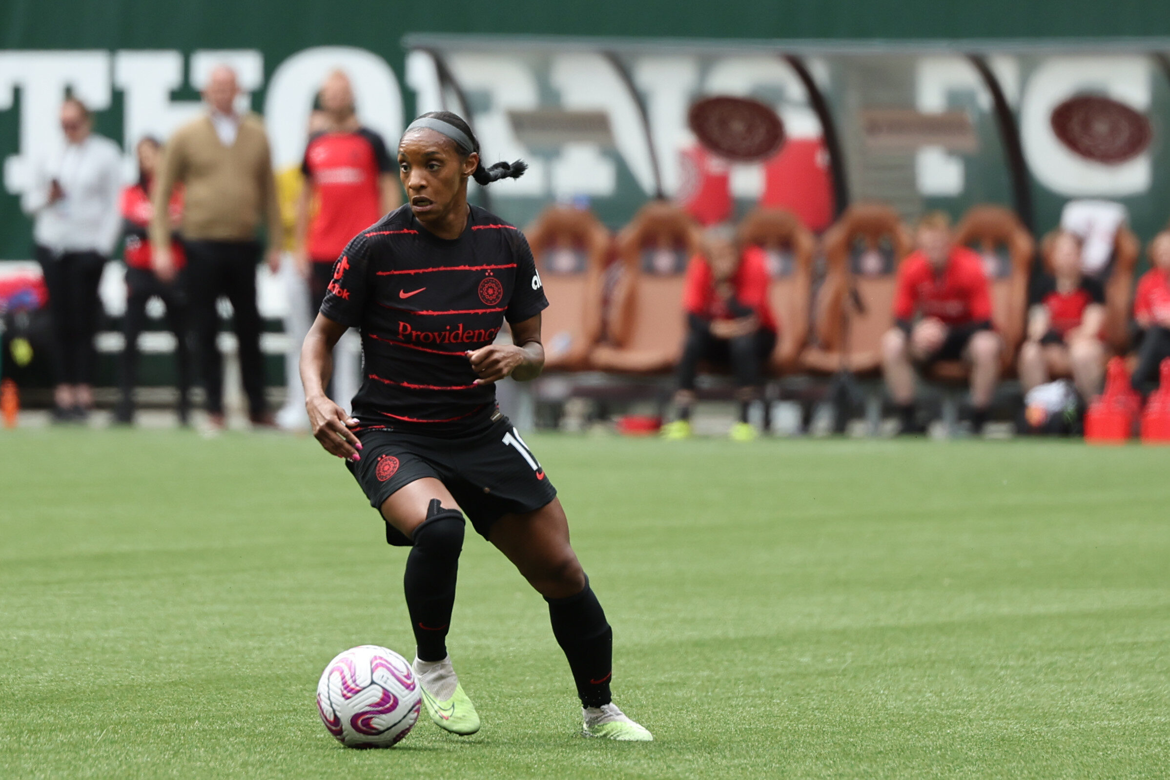 Crystal Dunn, Lynn Williams stay hot in NWSL Golden Boot race - Just ...
