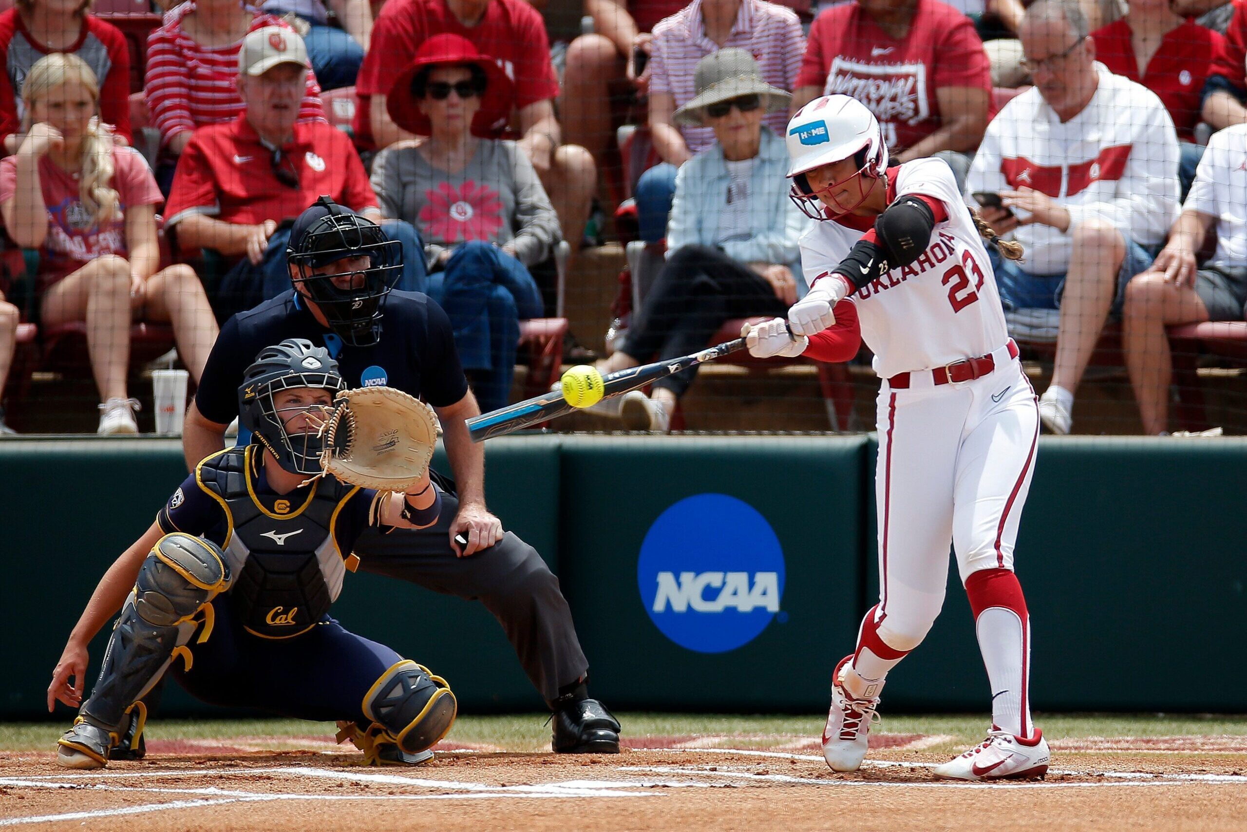 NCAA softball super regionals: Oklahoma sets winning streak record ...