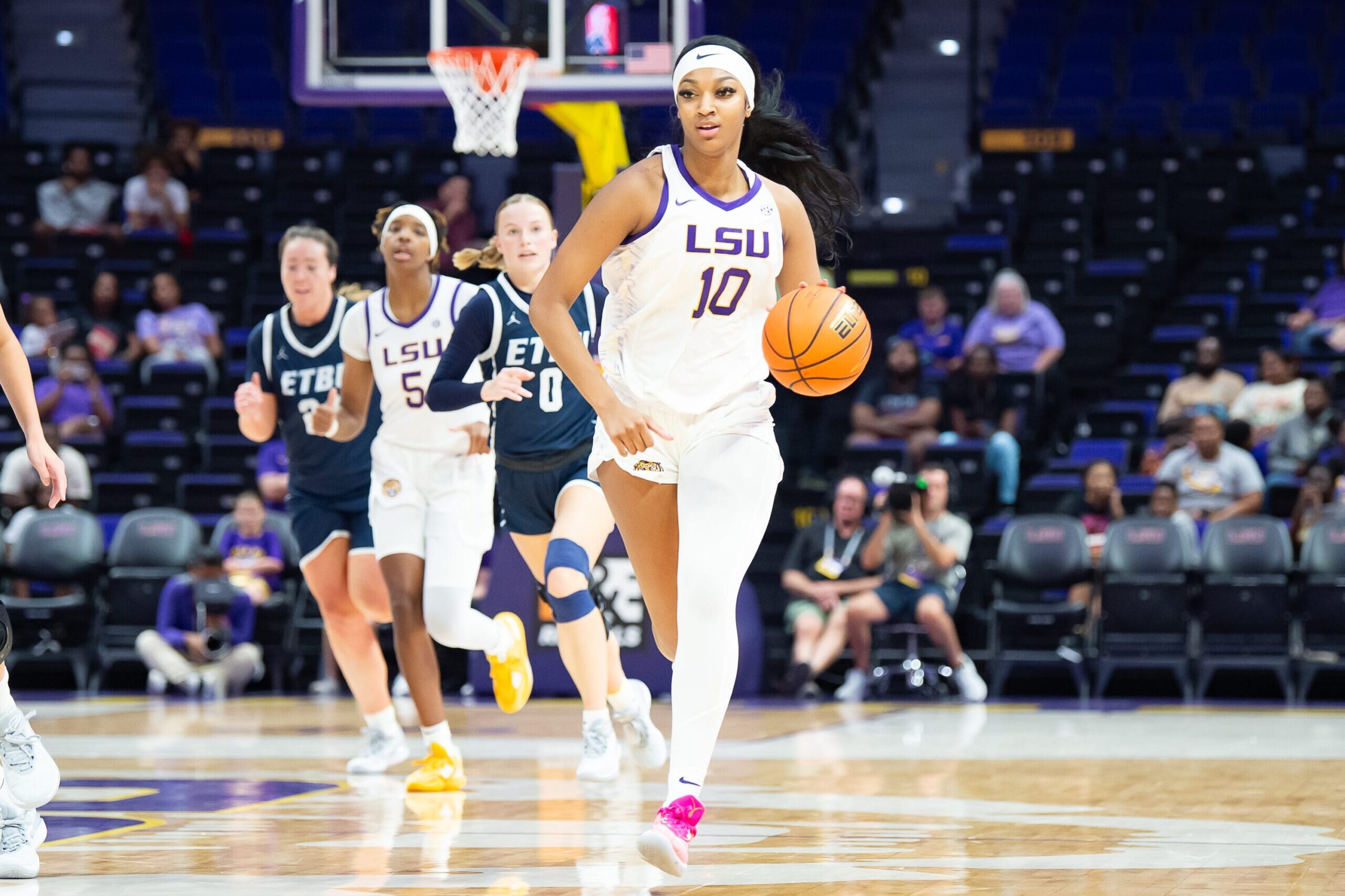 LSU’s Kim Mulkey declines to provide reason for Angel Reese’s absence ...