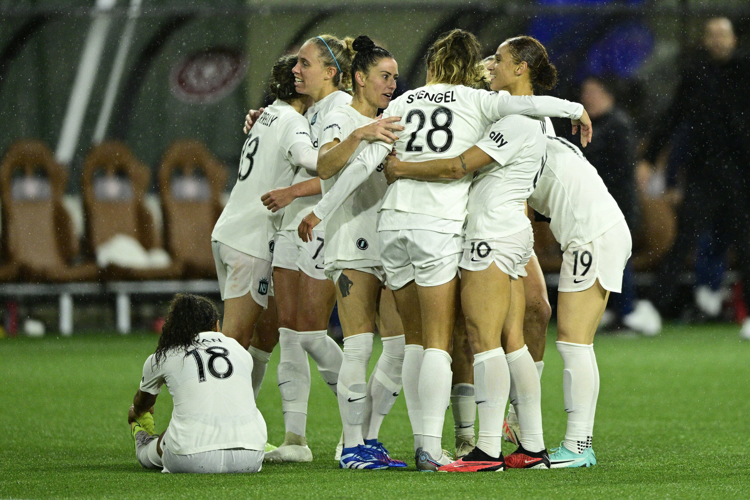 Tobin Heath: ‘Best players’ are not in NWSL Championship match - Just ...