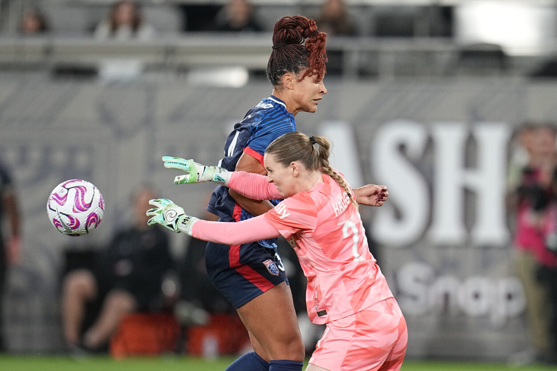 NWSL Championship: Gotham FC avoid disaster despite keeper red card ...