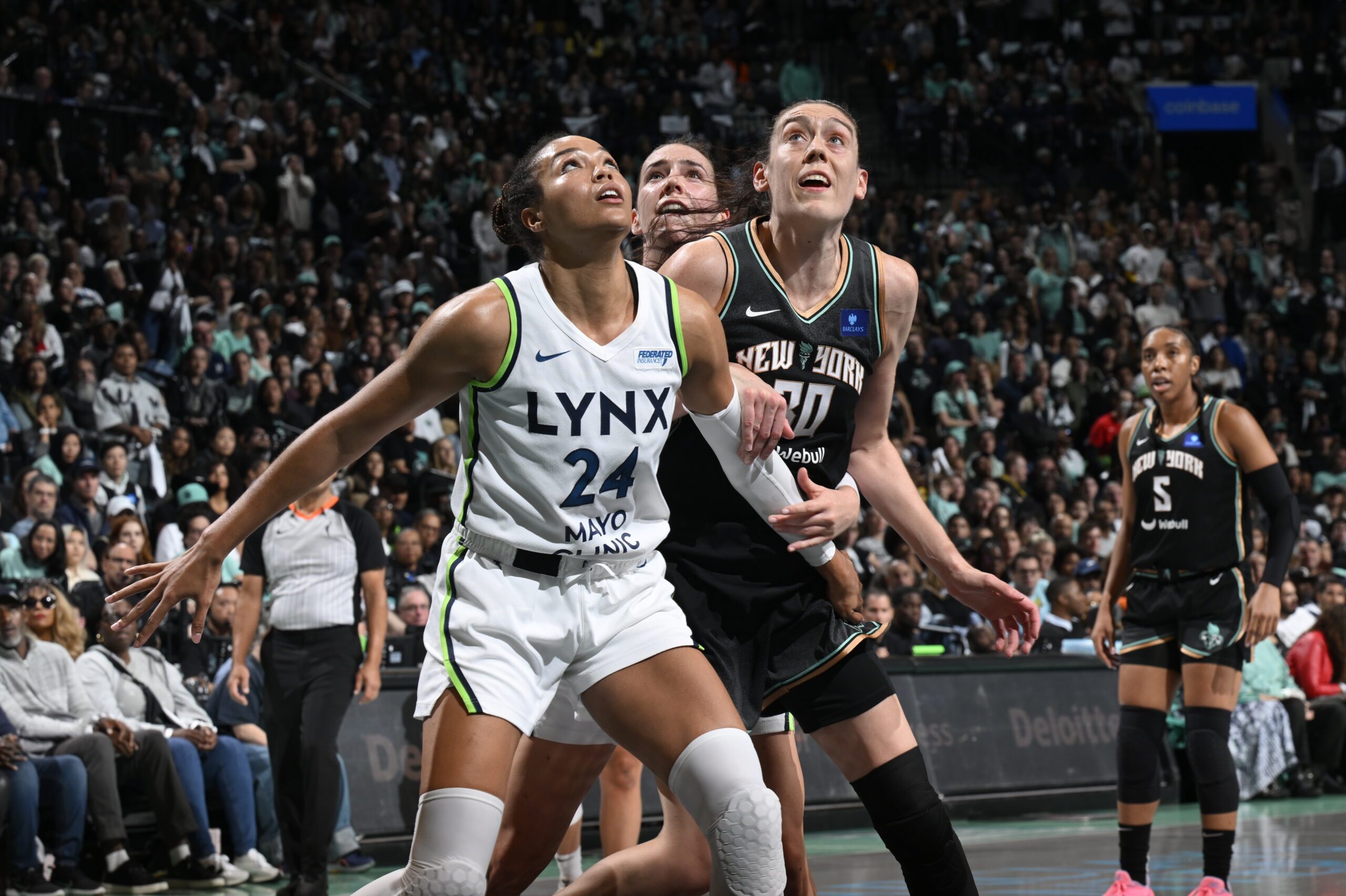 Top-Ranked Minnesota and New York Face Off in 1st WNBA Finals Rematch ...