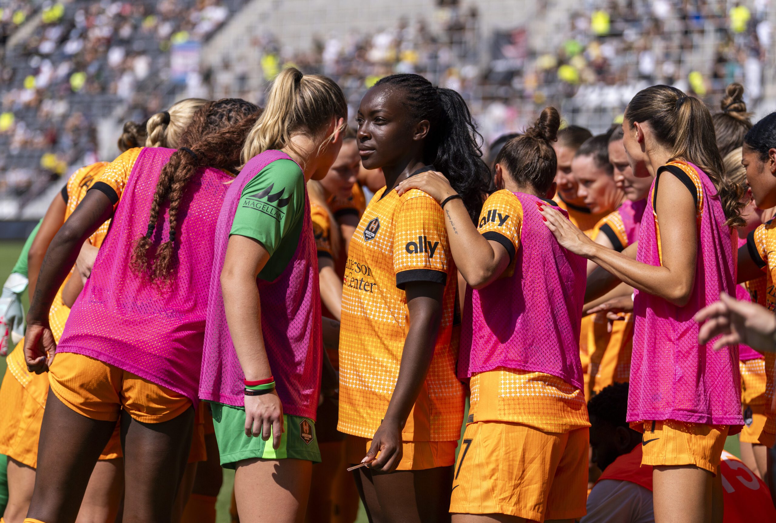 NWSL Decision Day Looms Large for 2025 Playoff Hopeful Houston Dash