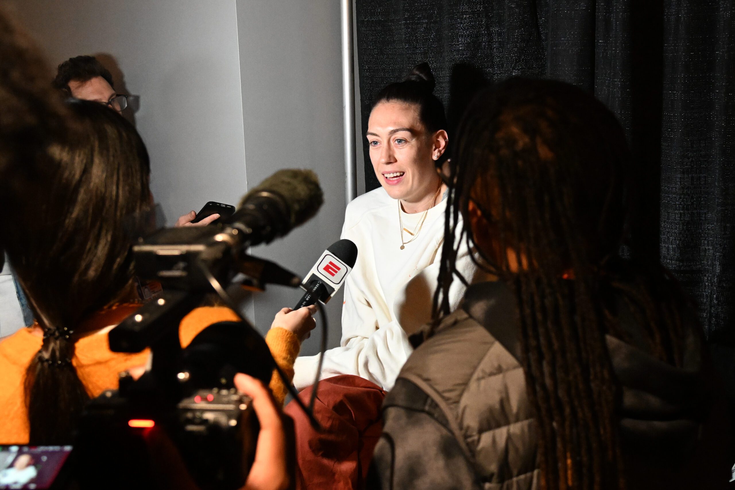 WNBA CBA Remains Unsettled as 2nd Extension Deadline Expires