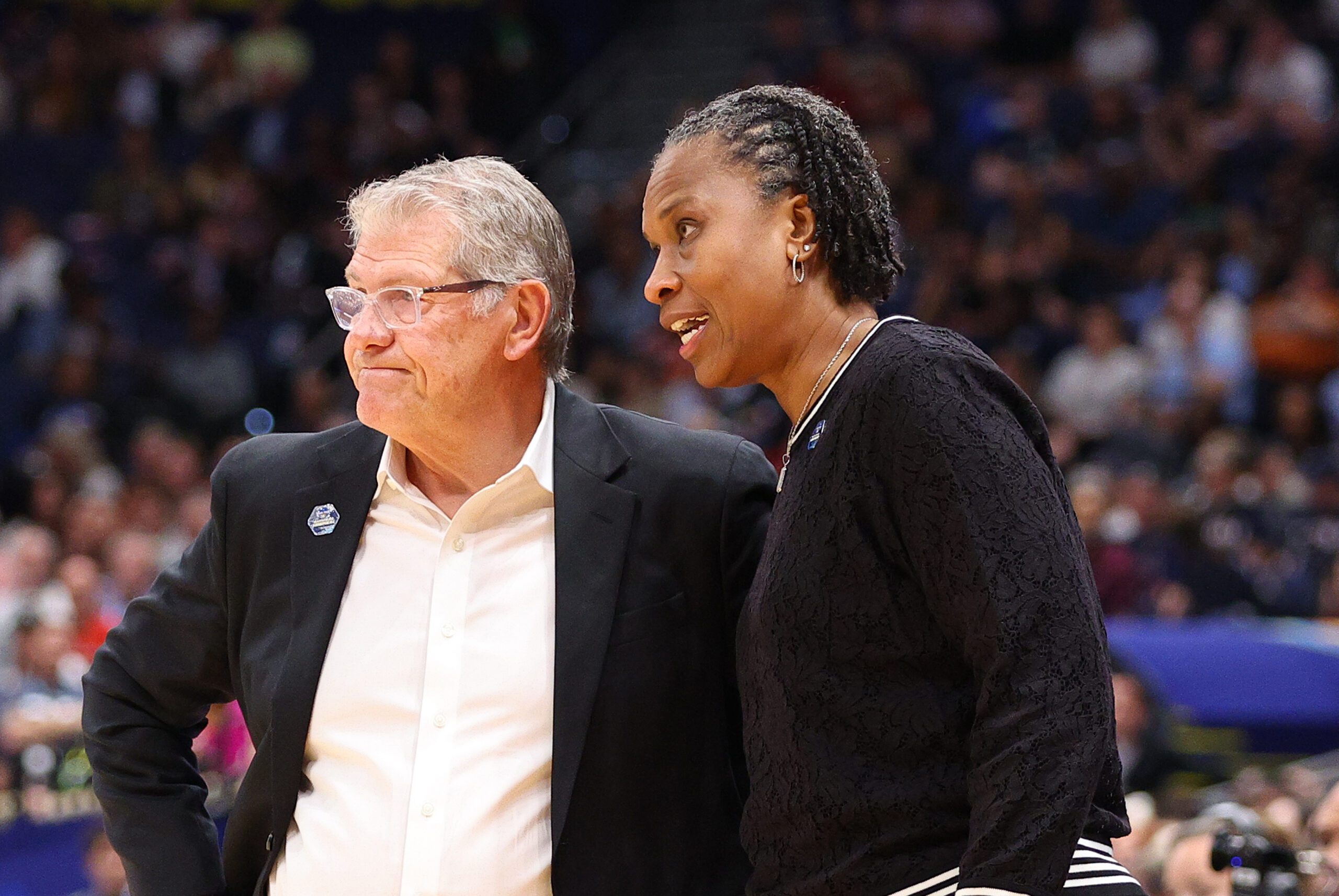 Jamelle Elliott Leaves UConn Women’s Basketball Staff